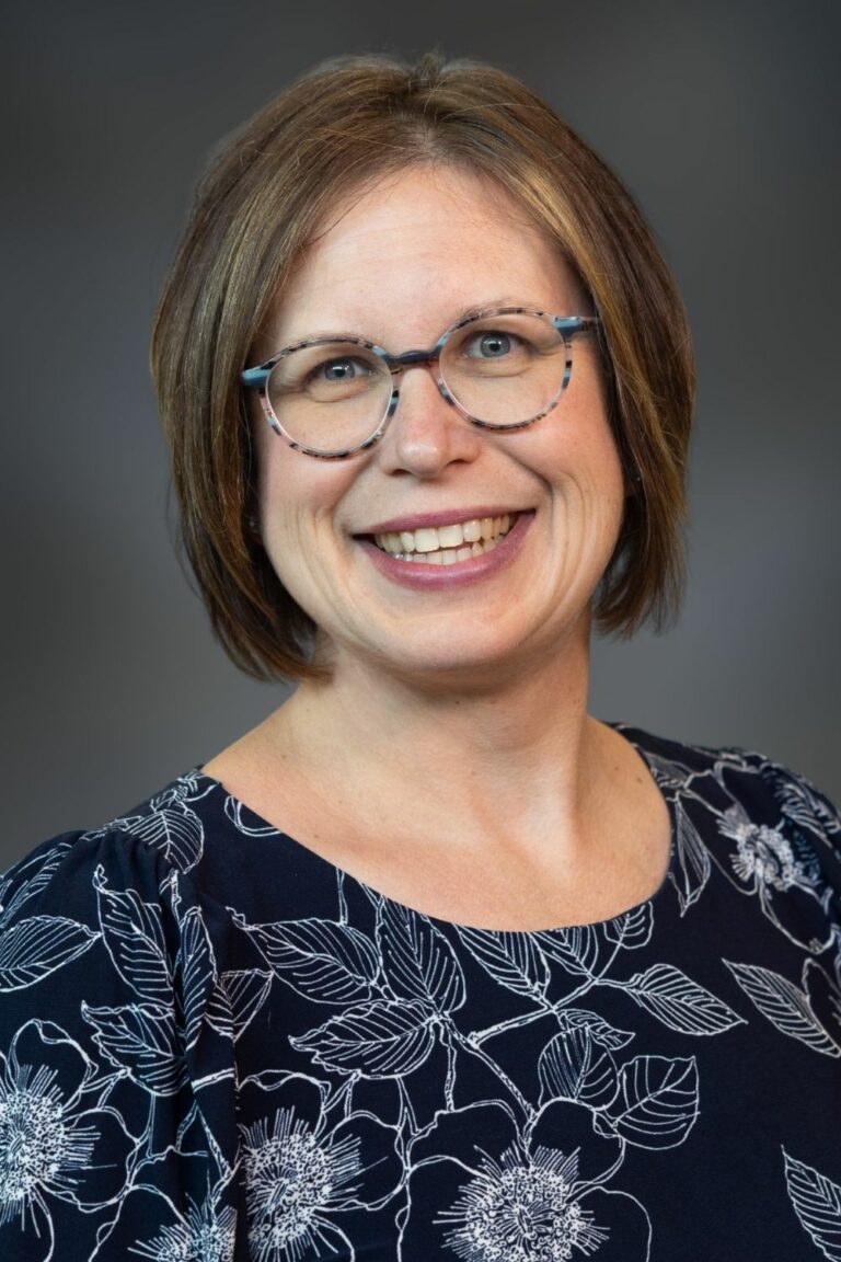 Holmes Elementary School – The Holmes School Community is committed to individual academic ...